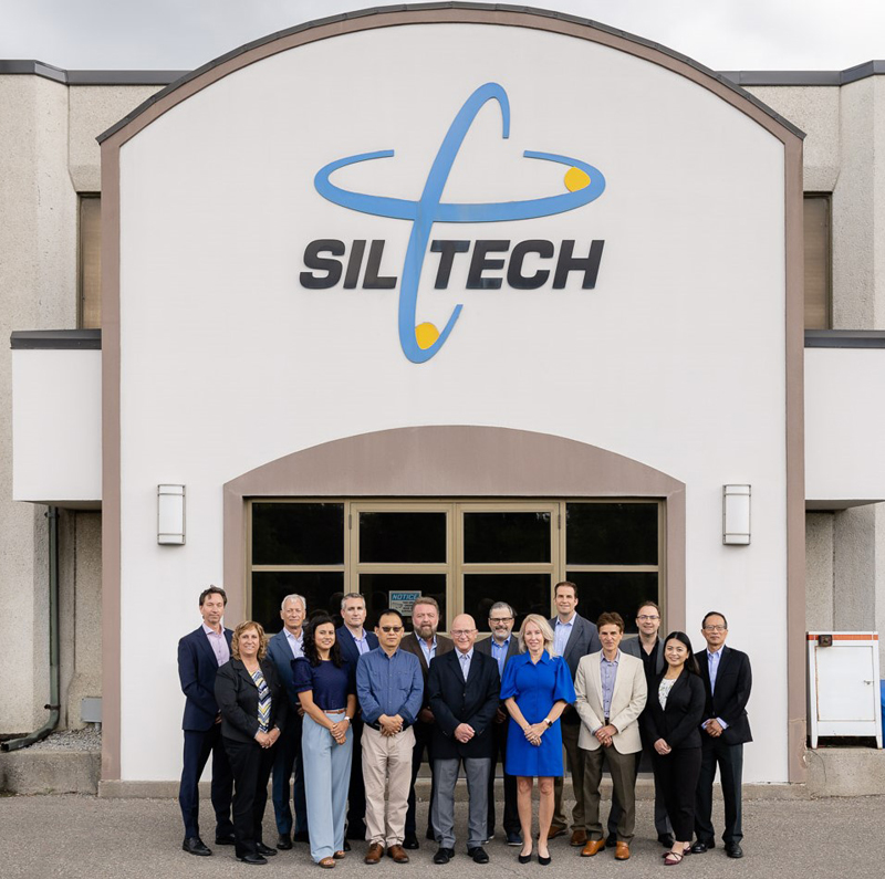 Siltech-230614-018-Edit-web-cropped-PC-team-800 – Siltech Corporation